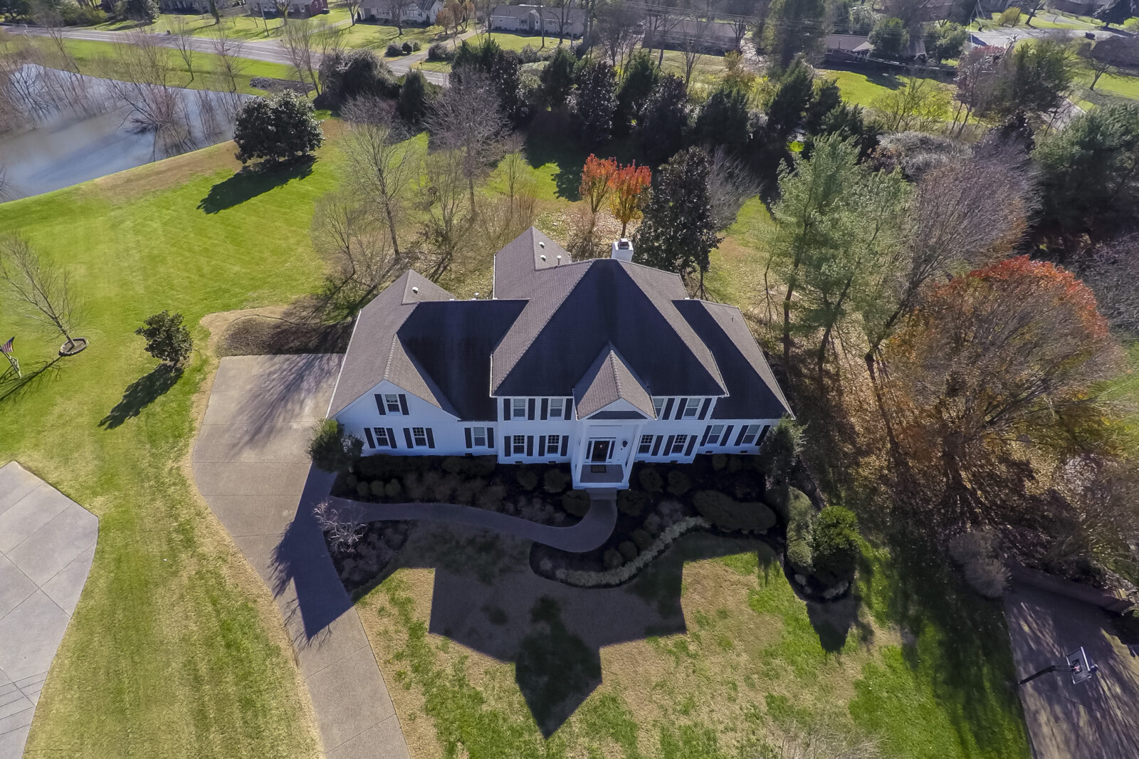 6 Ways Aerial Photography Is Changing The Real Estate Industry - Towny ...